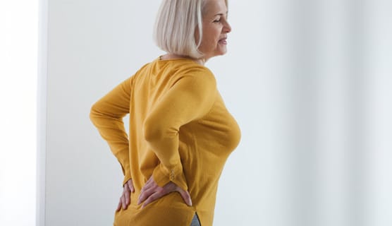 Artrose in de rug, wat zijn de symptomen? - Otolift